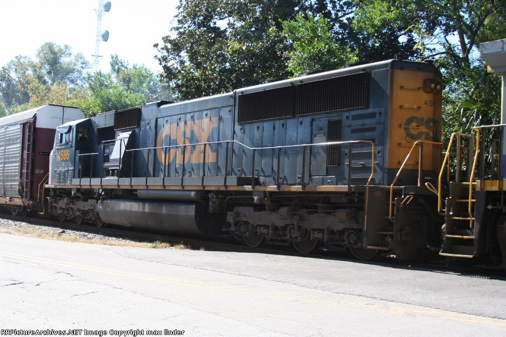 CSX 4586